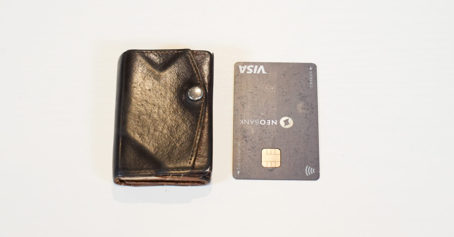 「小さい財布」abrAsusを8年使ってみた結果