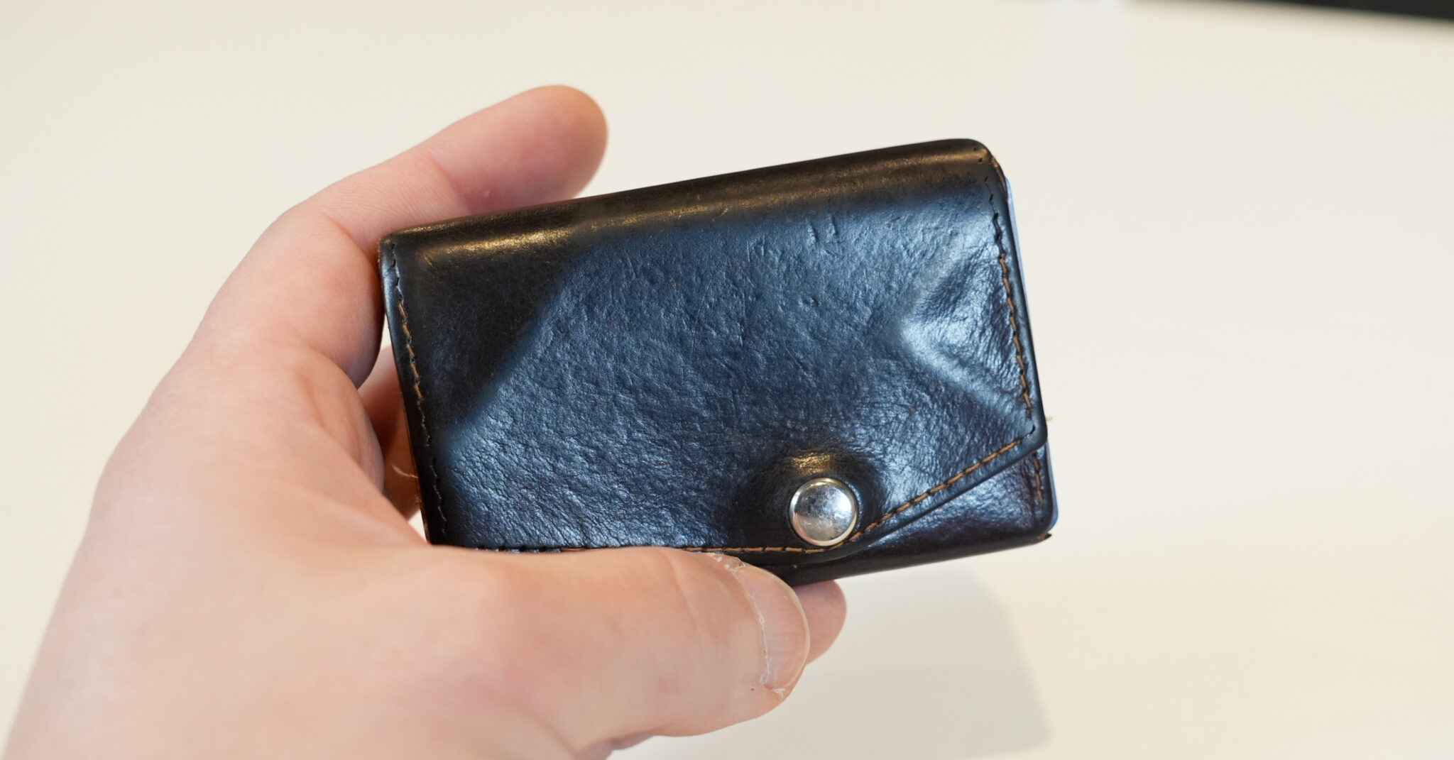 「小さい財布」abrAsusを8年使ってみた結果